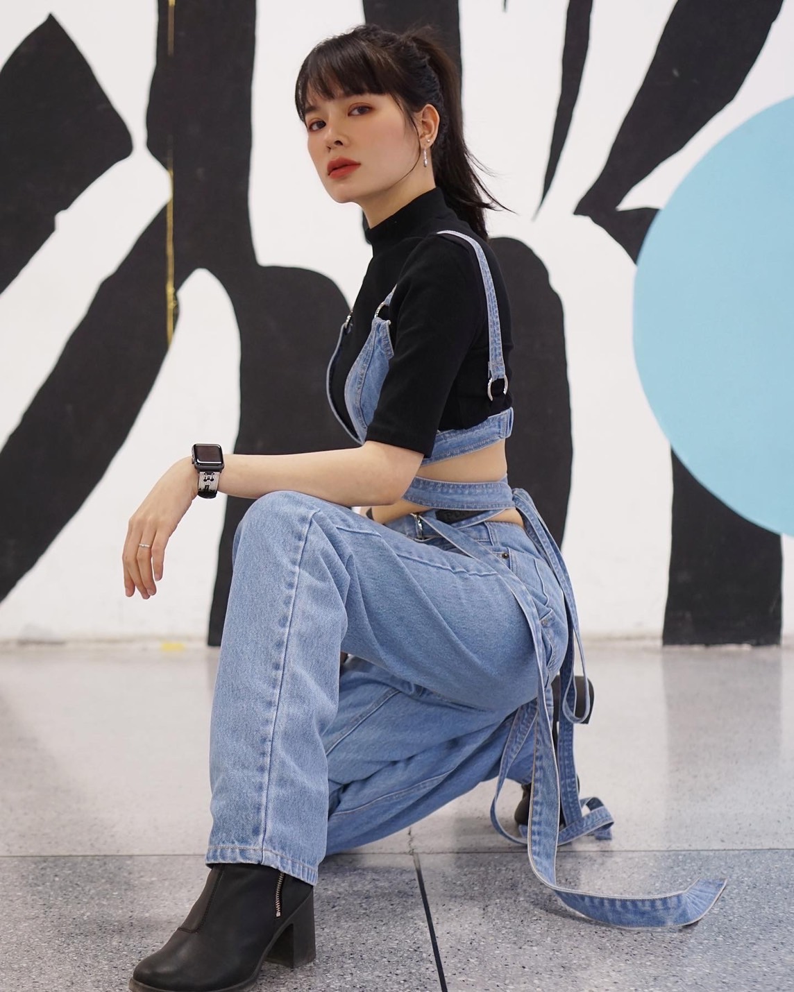 Female Model : Rin – Respect Model